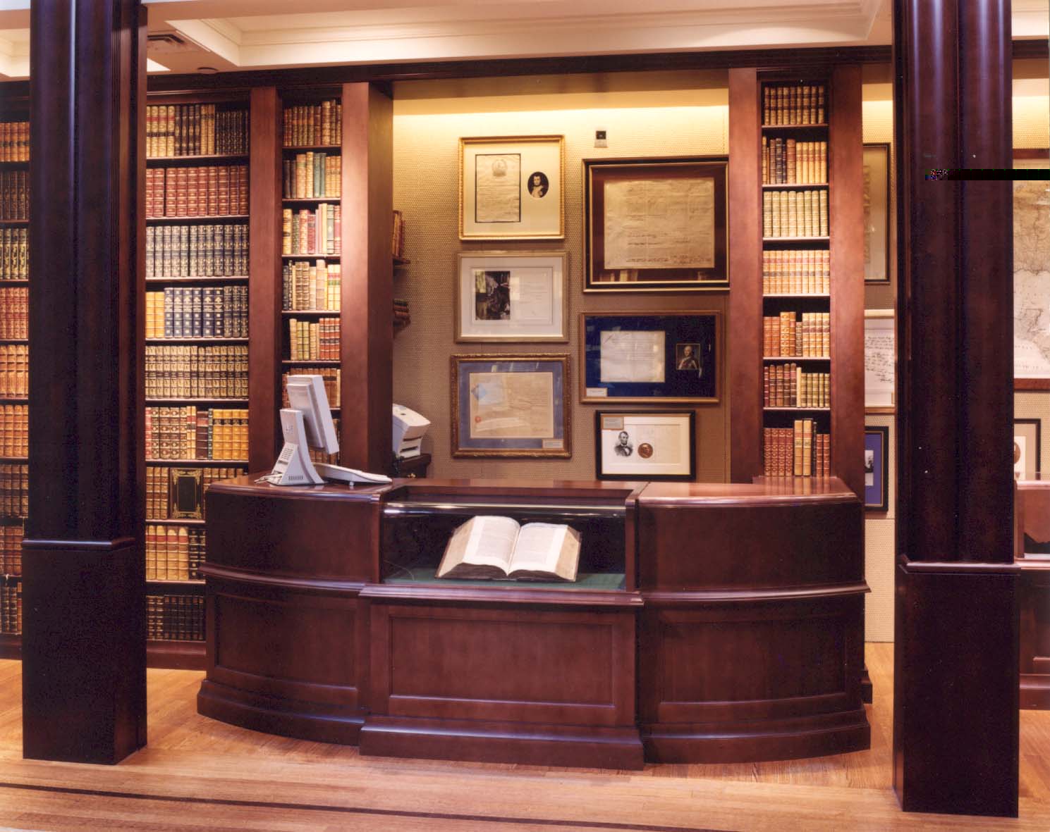 Madison Avenue Rare Book Gallery - Claus F. Rademacher Architects